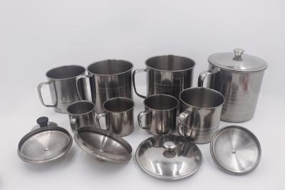 Cina tazza Chrome del bambino di acciaio inossidabile di 12cm che si accampa con il coperchio in vendita