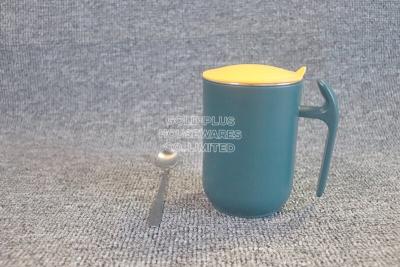 Cina Tazza da caffè staccabile rossa verde classica di acciaio inossidabile con il cucchiaio in vendita