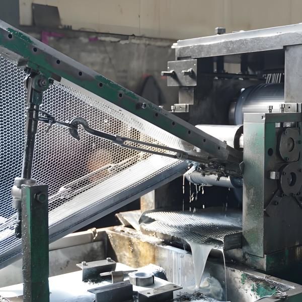 Quality Enhanced Crack Resistance Expanded Metal Mesh Lath Sheet 3.4 Lbs Per Yd2 Weight for sale