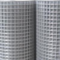 China Galvanized 14 Gauge Welded Wire Rolls Balanced Flexibility & Rigidity for sale