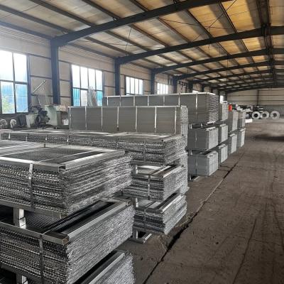 China Galvanized Steel Diamond Metal Lath with Self Furring Dimples and 27 x 97 Inch Sheets for Stucco Mesh Reinforcement for sale