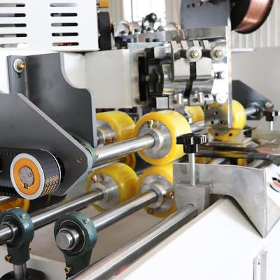 Cina 600 servomotore di Min Carton Box Stitching Machine 1515×2460mm dei chiodi doppio in vendita