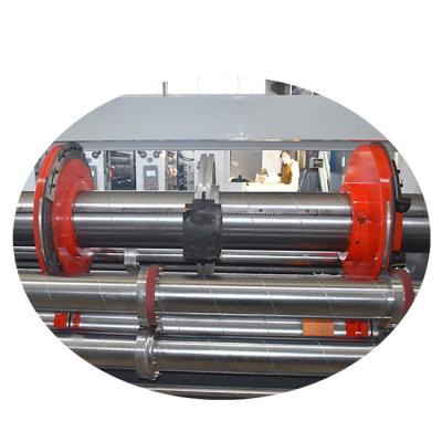 China Golfslotter-Machinekarton 1600*2400mm voor de lijn van de kartonpers Te koop
