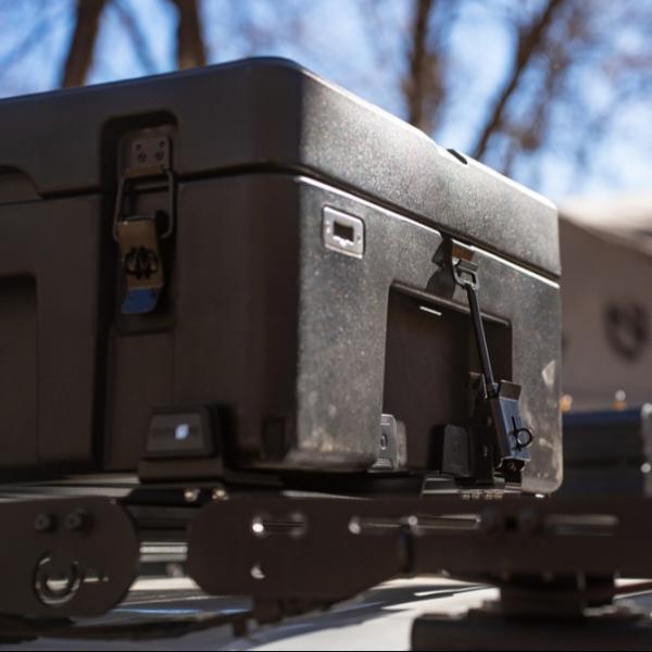 Quality Steel Plate Zinc Roof Top Mounts For Rugged Case Quick Mounting for sale