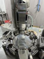 China Medical Empty Pill Capsule Filler High-Tech Pharmaceutical Machine for sale