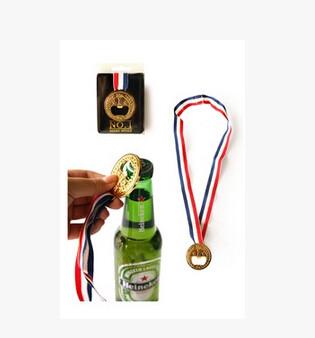 China Abridor de garrafa criativo novo da cerveja da medalha de ouro do produto do presente à venda