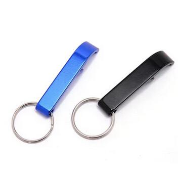 China Keyrings criativos novos do keychain do abridor de garrafa do metal do produto do presente à venda