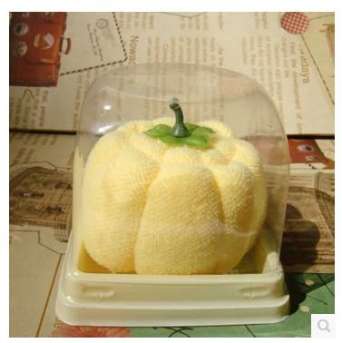 China New creative promotion gift product wedding gift Pumpkin towel with gift box for sale