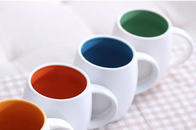 China New customed print logo promotional ceramic barrel shape coffee mugs cup corperate gifts for sale