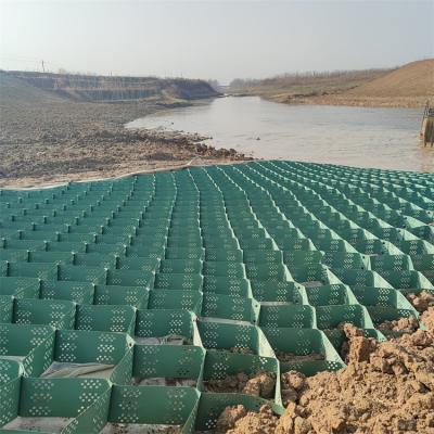 China Estabilizador de cascalho preto Grade Geocell com design de favo de mel e espessura de 1,0-1,7 mm à venda