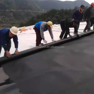 China Geomembrana à prova d'água para piscinas artificiais Piscina de peixes Largura 1m-8m Duplo liso/texturas à venda