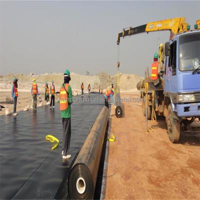 Cina 0.3mm-3.0mm Spessore Geomembrana HDPE per la capacità di soluzione del progetto di rivestimento di stagni in vendita