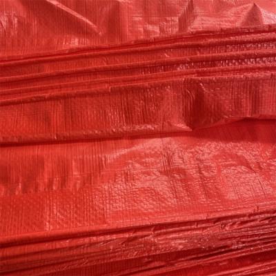 China Telhas PE impermeáveis e à poeira em design leve para todas as necessidades climáticas à venda