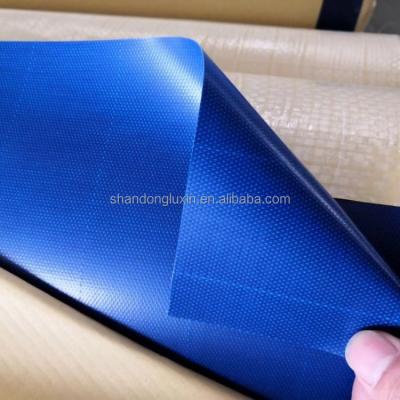 Cina Tela di PVC blu per ombrello esterno a prova di pioggia e a blocco della luce solare in vendita