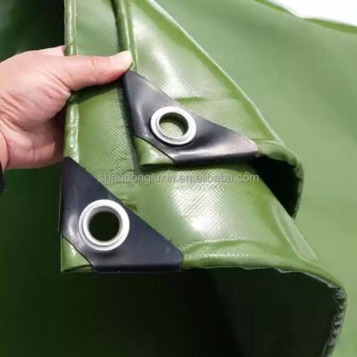 Cina Fogli di tela in PVC ad alta resistenza 840D*840D-1300D*1300D Conteggio di filati per trapani impermeabili in vendita