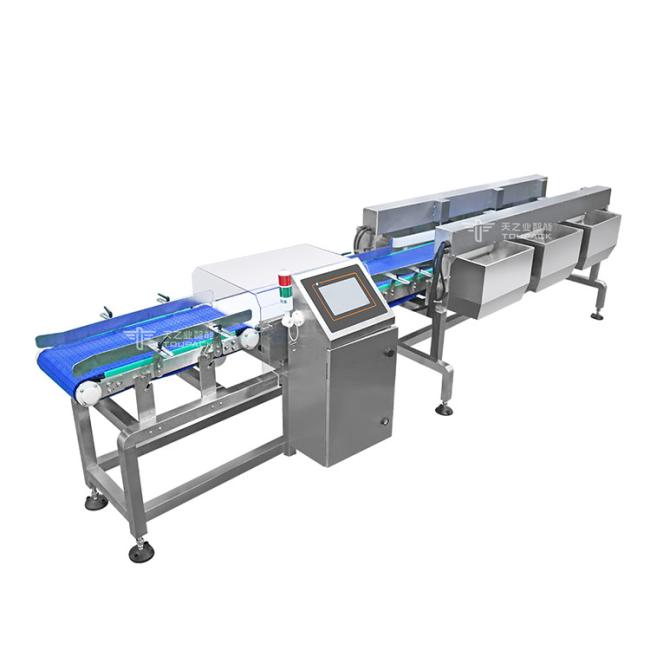 Auto weight sorting machine in industrial food processing environment