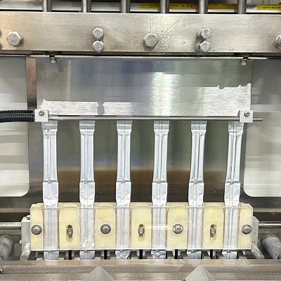 China Multi Lane Liquid Sachet Packaging Machine 55 BPM 2-16 Columns for sale