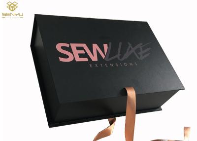 China caixas de presente 130g/Sm decorativas com fechamento da fita à venda