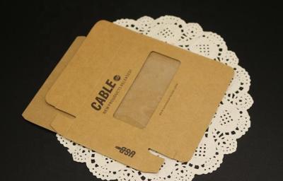 Cina La scatola amichevole di Eco Brown Kraft con la finestra progetta l'imballaggio per il cliente dei cavi di dati in vendita