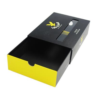 Cina Scatola di finestra della biancheria intima dell'ANIMALE DOMESTICO del PVC che imballa stampando stile scorrevole del cassetto del cartone del nero di Matt in vendita