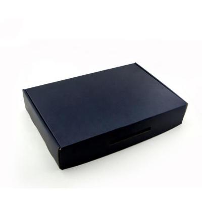 China Cajas de envío acanaladas negras mates protectoras con la capa ULTRAVIOLETA de la tapa en venta