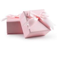 China Paper Pendant Necklace Ring Packaging Box With Pink Bow Square Shape for sale