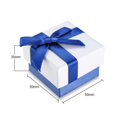 Cina Contenitori di gioielli su ordinazione con il coperchio di stoccaggio del regalo di logo in vendita