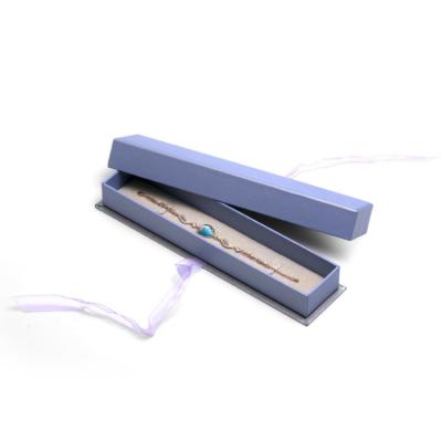 中国 包む/ボール紙の宝石類の小売包装私用注文の注文のイヤリング 販売のため