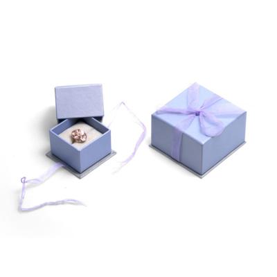 中国 包む/ボール紙の宝石類の小売包装私用注文の注文のイヤリング 販売のため