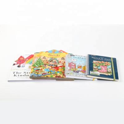 China la aduana del Hardcover 3d imprimió los libros del cuento de los folletos/de los niños en venta