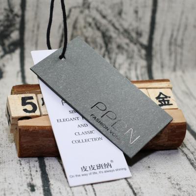 Cina La caduta di carta di lusso dell'abbigliamento delle etichette/indumento di caduta etichetta Eco amichevole con il logo in vendita