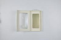 China Embossing 130g/Sm Mobile Case Packaging Box for sale
