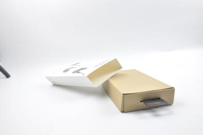 Cina contenitore di imballaggio della carta offset 4c per la cassa del telefono in vendita