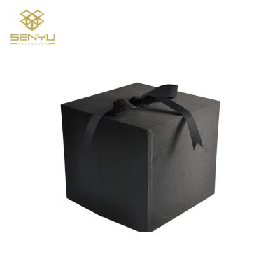 Cina Contenitore di regalo romantico di giorno di biglietti di S. Valentino della decorazione Rose Flower Gift Box artificiale in vendita
