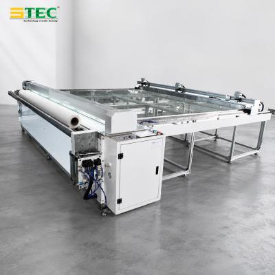 China Automatic Roller Blind Fabric Cutting Machine with Crush Blade & Ultrasonic Cutting for sale
