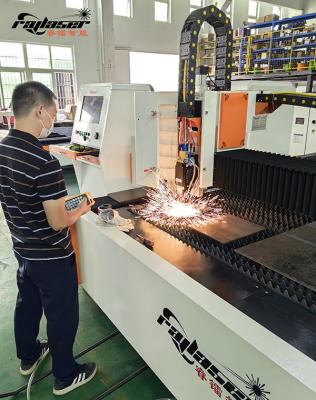 China Außergewöhnliche Präzision Hocheffiziente Lösung Metallblech Laserschneidmaschine for sale