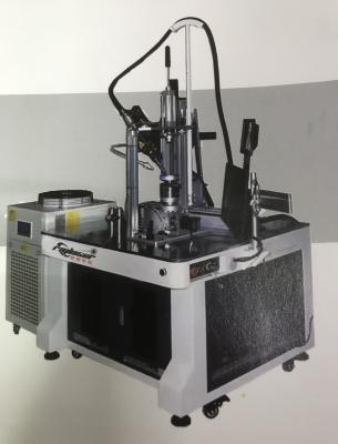 China Máquina automática de soldagem a laser CNC de 5 eixos com colimação CCD for sale