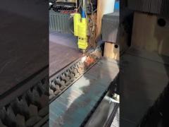 Macchina di taglio laser a fibra di metallo ad alto volume per tecnologia avanzata e progettazione