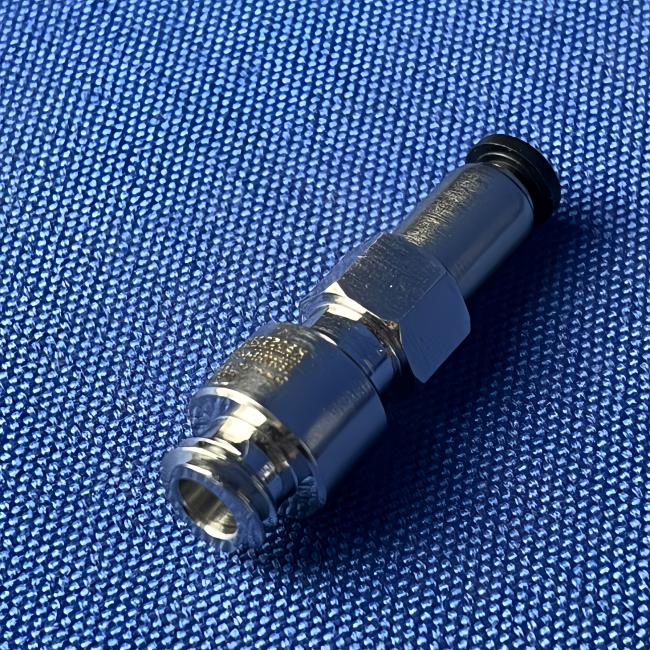 Socket reference connector for testing R1 cone connectors