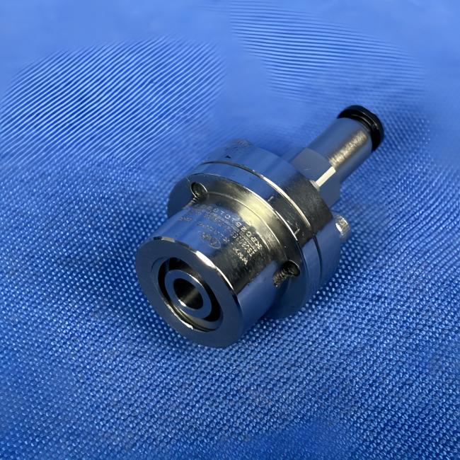 Cone reference lock connector for testing R2 socket connectors