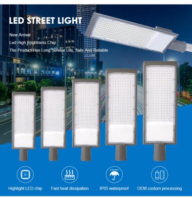 Cina Lumiere di strada in alluminio per esterni impermeabili Ip66 SMD2835 LED in vendita
