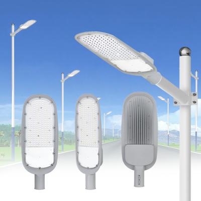 Cina Alta efficienza LED Street Light Die-Casting Aluminum Street Light Ip66 impermeabile in vendita