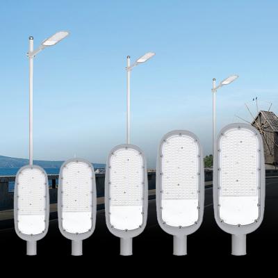 Cina Alta efficienza LED Street Light Die-Casting Aluminum Street Light Ip66 impermeabile in vendita