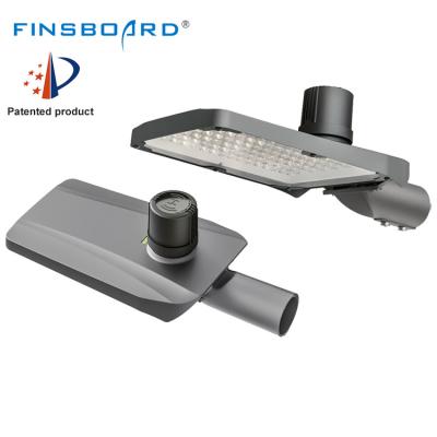 Cina Facile installazione driver staccabile univoco Ip66 in alluminio 60w 100w 150w 200w controllo della luce integrata luce di strada a led in vendita