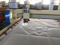China Sleeping Sofa Blanket Long Arm Computerized Quilting Machine For Home Use 2.0kw for sale