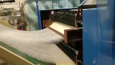 China La ropa que interlinea no pega la máquina 120kw de la guata de algodón en venta