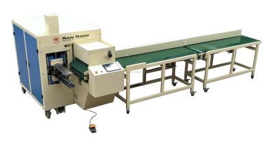 Cina Animale domestico Mat Coiling And Wrapping Machine del piumino del cuscino del piumino in vendita