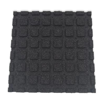 Cina Eco Safety Interlocking Rubber Stable Mats Piastrelle a forma di 2,50 x 19,5 x 19,5 pollici 4 colori 13 dimensioni di confezione in vendita