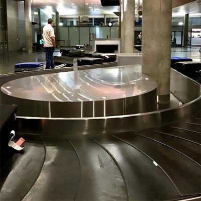 China Tapetes de borracha grandes pretos Lamas de borracha resistentes ao desgaste para carrossel do aeroporto à venda