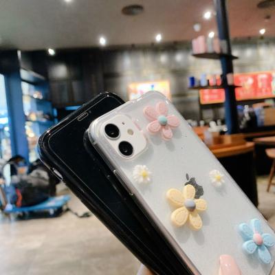 Cina Anti progettazione del giocattolo DIY di Daisy Phone Cases 3D della sporcizia per le donne delle ragazze in vendita